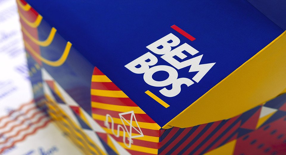 Restaurante - Bembos - Lima - Independencia - Fotos - eMarket Perú